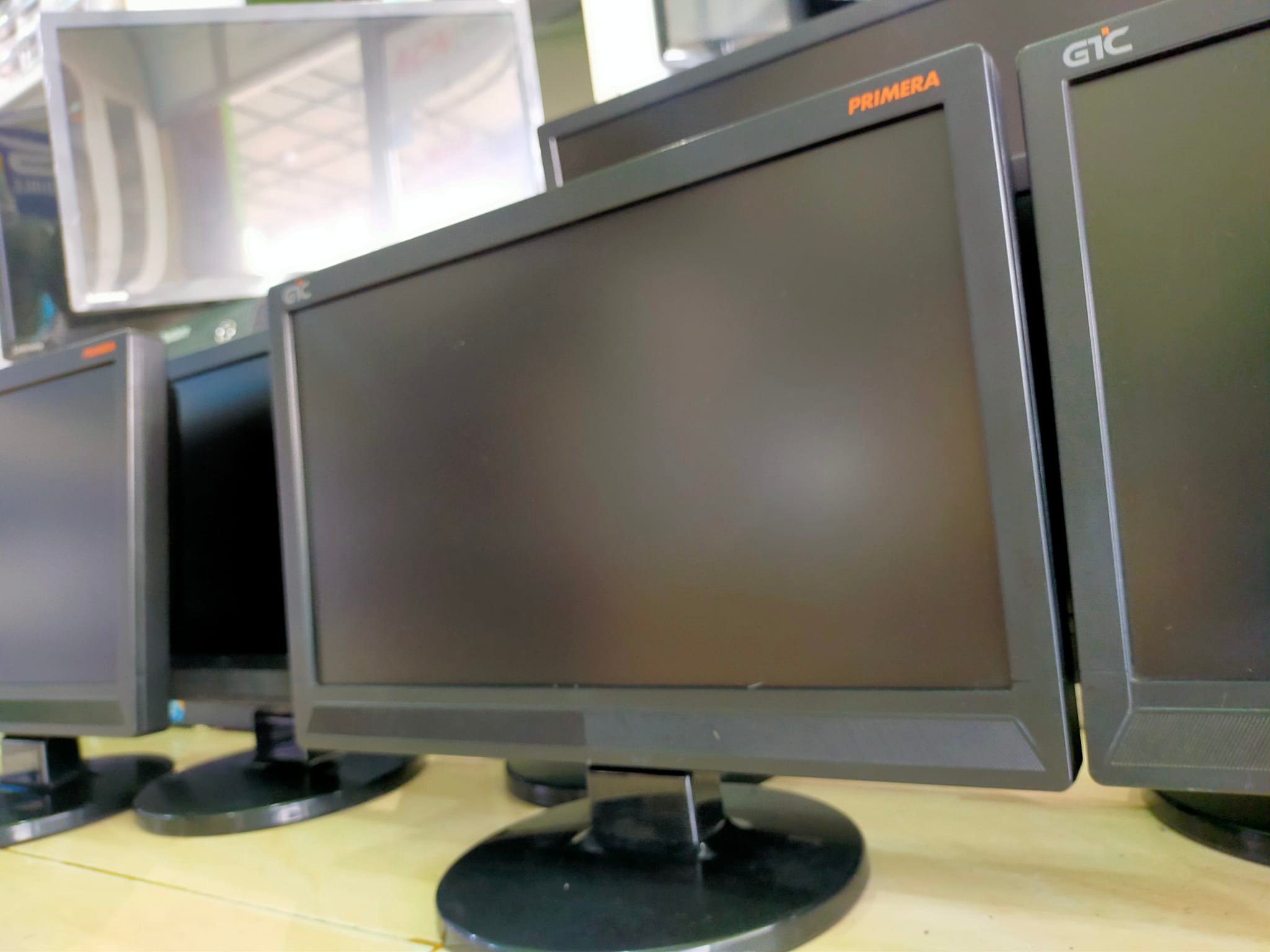 Monitor LCD GTC 15.6 – ACN NIAGA