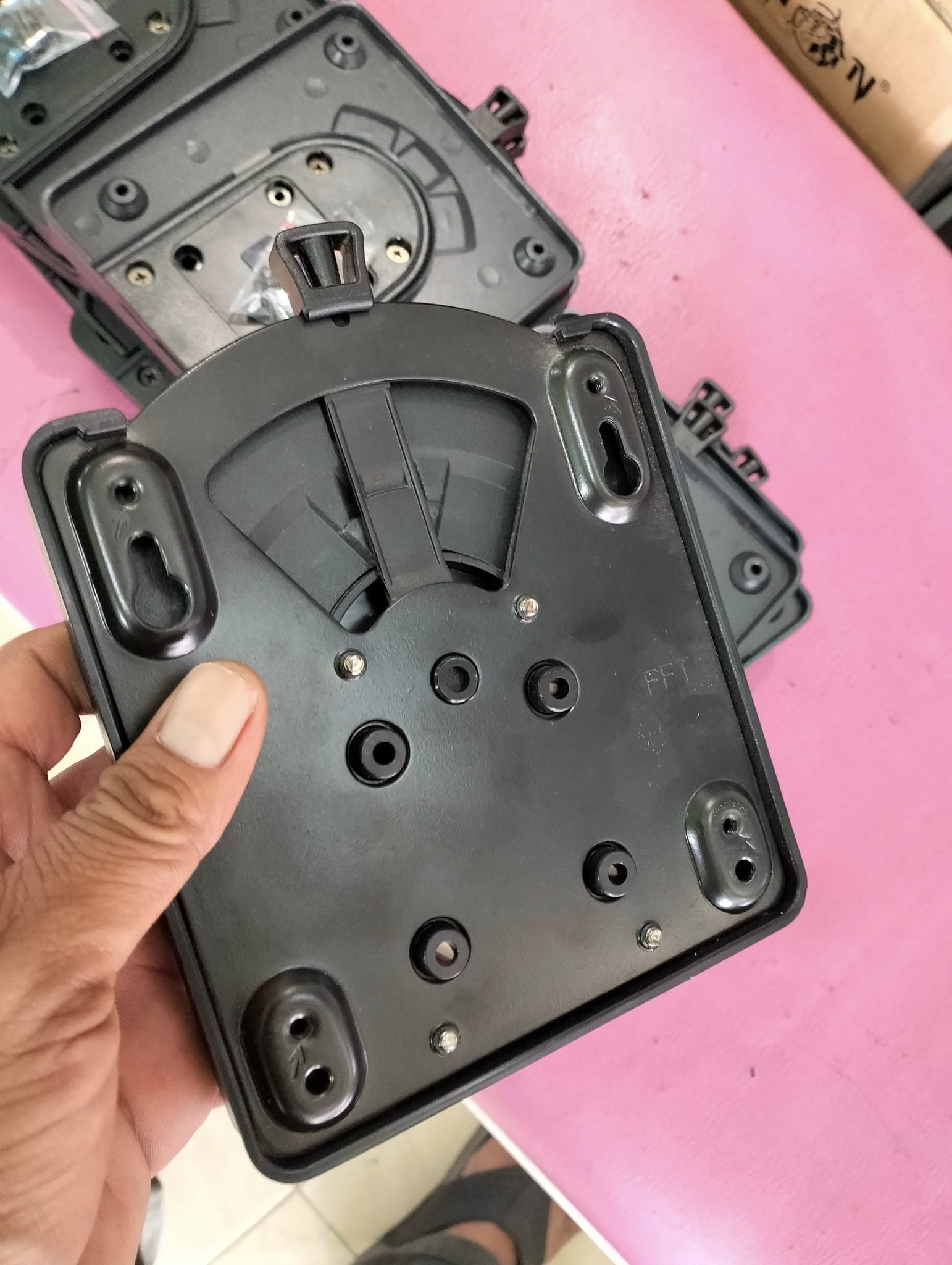Bracket Monitor Original Bawaan HP – ACN NIAGA